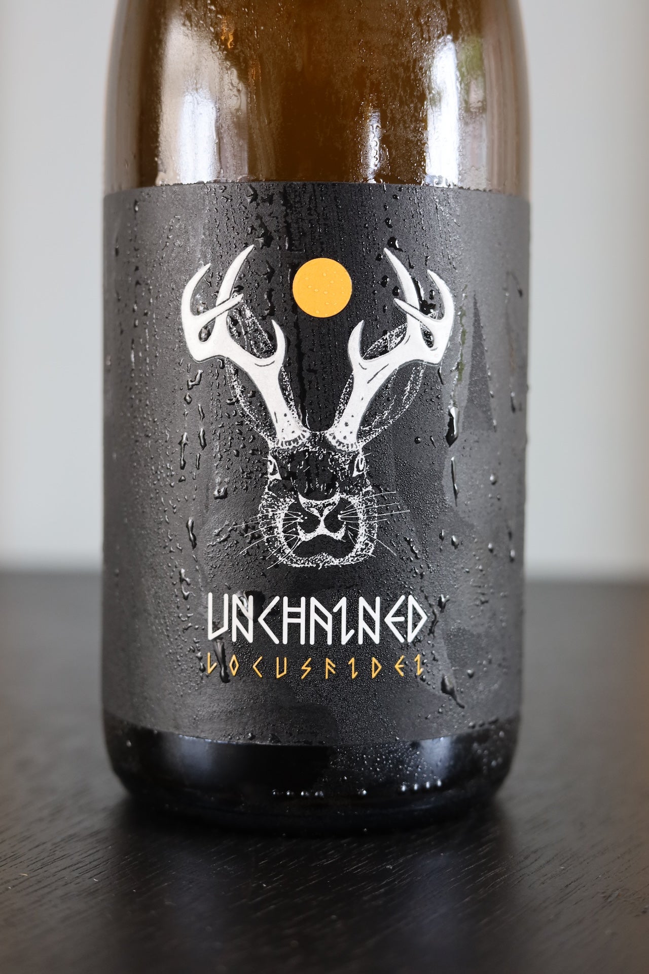 Martin Obenaus / Unchained weiss NV | Maenota